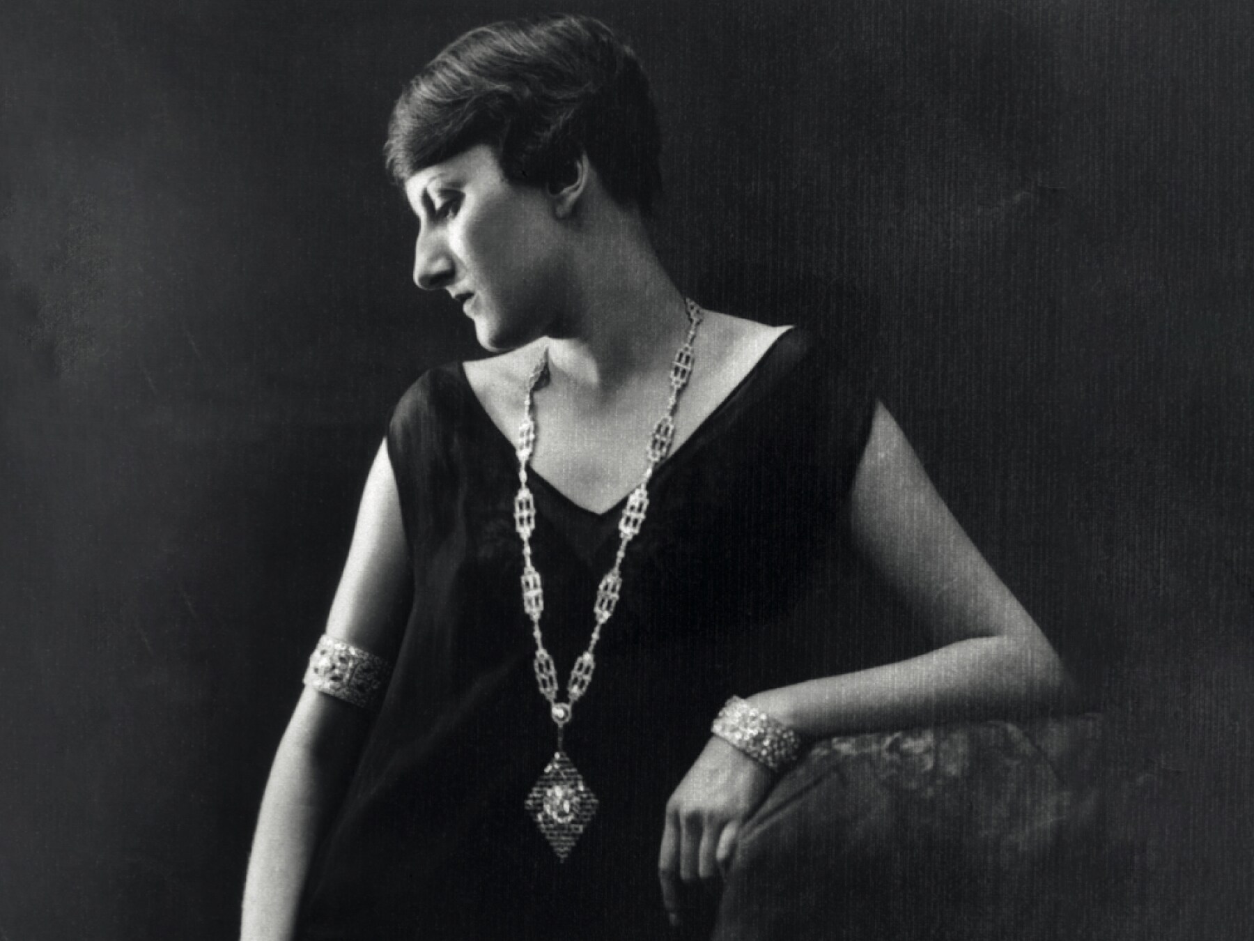 Renée Puissant and René Sim Lacaze: an artistic duo _梵克雅宝_Van Cleef ...